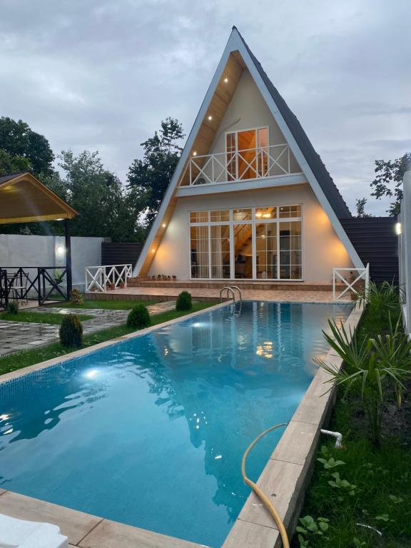 VİP A Frame, Qabala (tarifs actualisés, 2025)