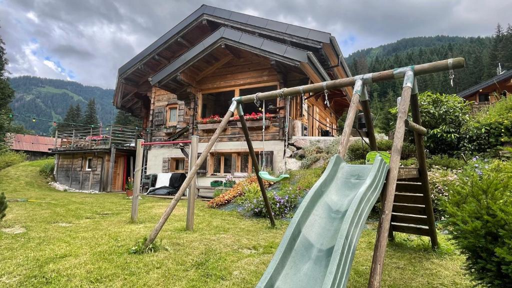 Chalet Capilou linga 4 étoiles, Châtel (aktualisierte Preise für 2026)
