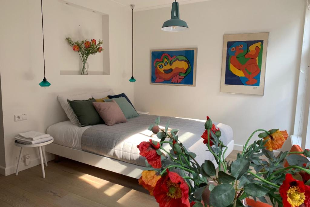 Design room, Amsterdam (updated prices 2025)