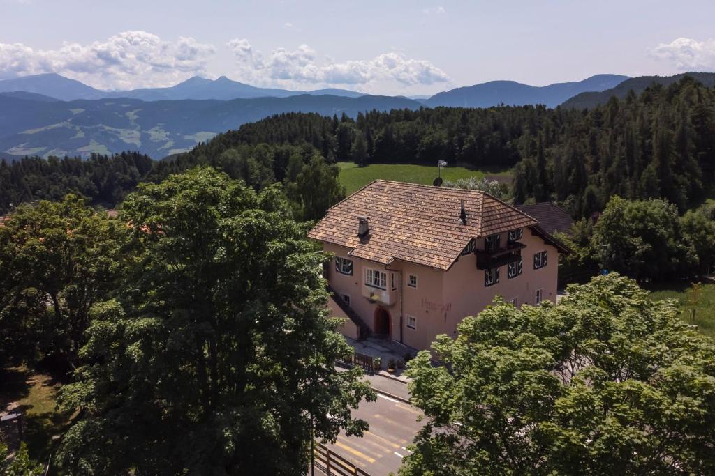 Kaiserau 1907, Collalbo (updated prices 2025)