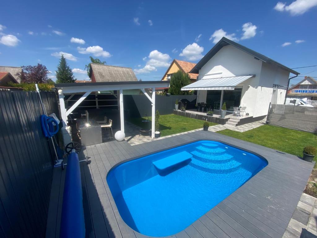 Nemes Apartmanház Tóalmás, Tóalmás (updated prices 2025)