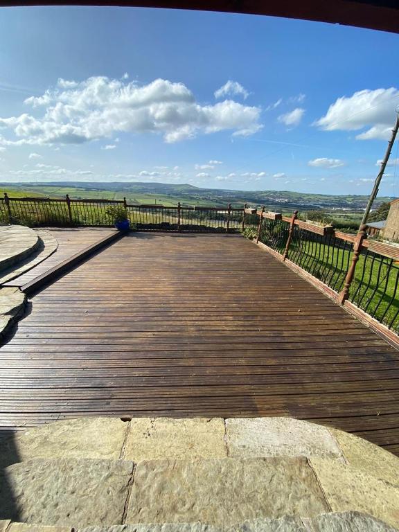 The View, Oswaldtwistle (updated prices 2025)