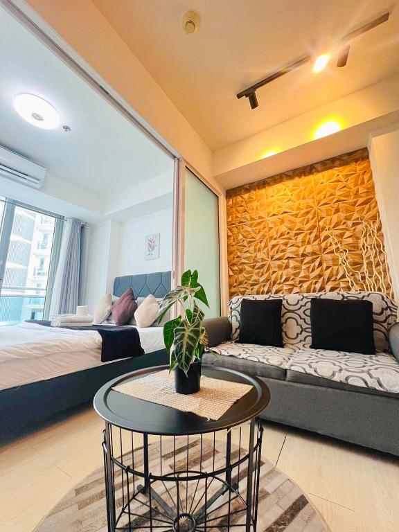 Azure Urban Resort Residences, Manila (updated prices 2025)