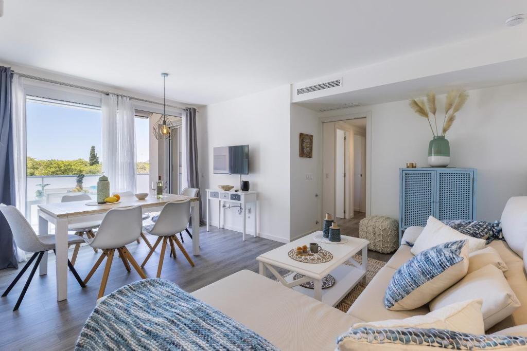 JoJo Beach, Jávea (updated prices 2026)