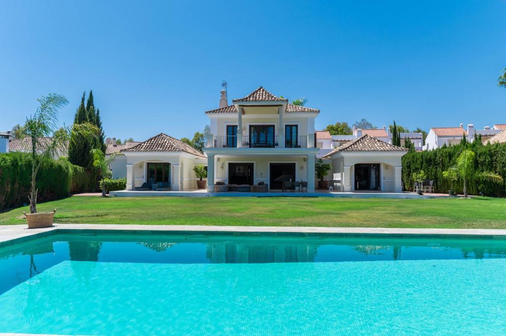 Villa Michelle, Marbella (updated prices 2025)