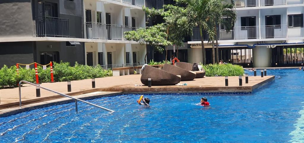 ARP Cozy Staycation Near NAIA Airport MOA Pasay City, Manila (updated ...