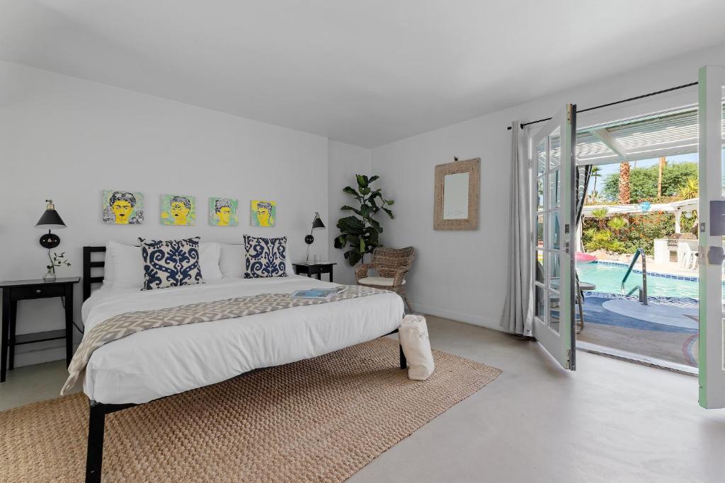 Best Location Most Glamorous PS Poolside Stay, Palm Springs ...