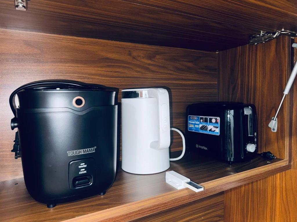 Serenity Suites Manila Birch Tower, Manila (updated prices 2026)