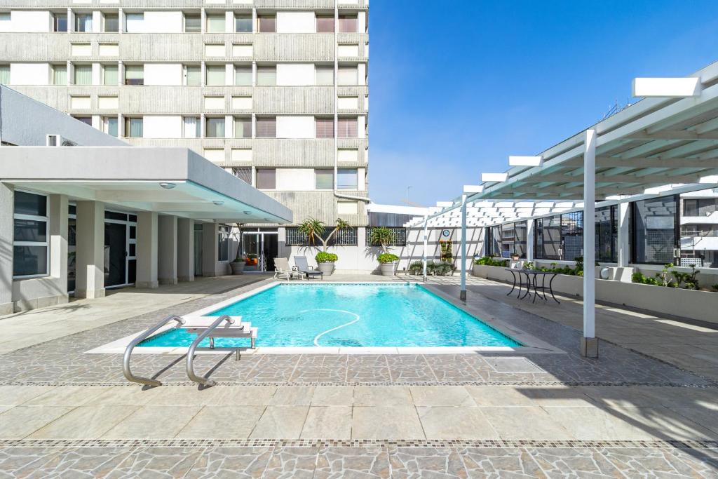 1 Bedroom Apartment, The Centurion, Seapoint, Cape Town, South Africa ...