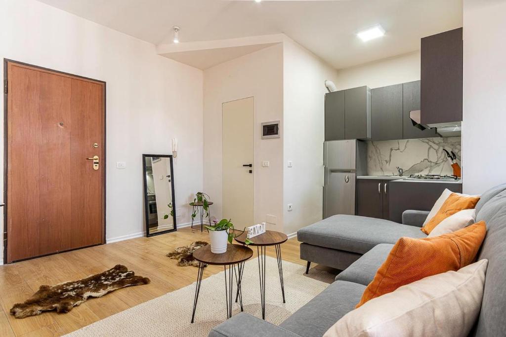 Kristal Center, Studio,near Artificial Lake, Tirana (updated prices 2026)