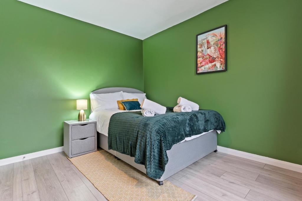 3 bedroom House for Contractors,Workers,Relocation,Insurance,Family ...