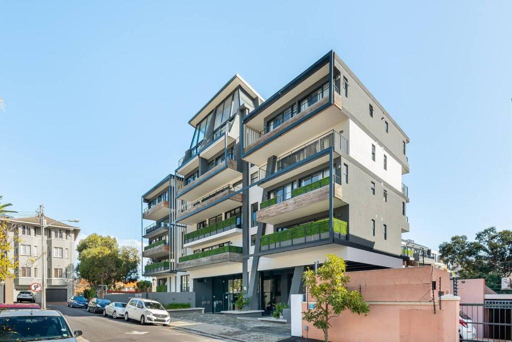 Lovely Sea View Duplex Sea Point, Cape Town (updated prices 2026)