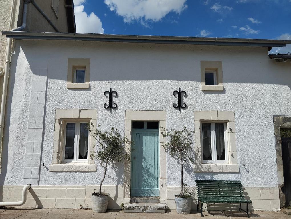 The Enchanted Cottage, Taizé (updated prices 2026)