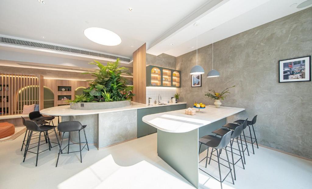 Weave Studios - Kowloon West, Hong Kong (updated prices 2025)