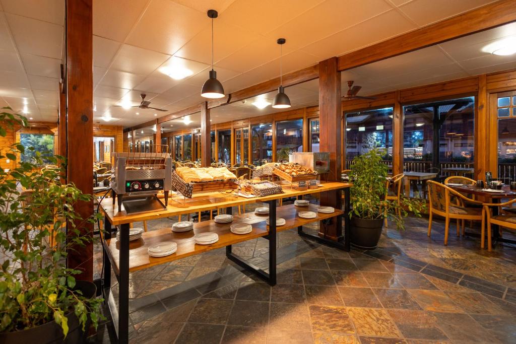 Knysna Log-Inn Hotel, Knysna (updated prices 2025)