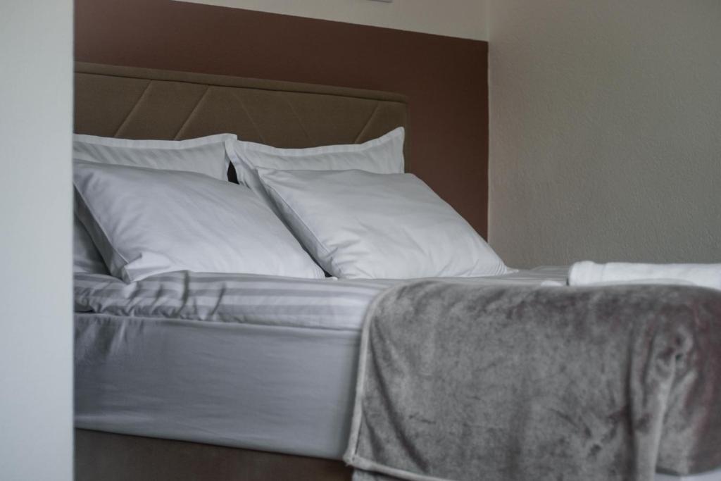 Urban Escape Studio Apartment, Visoko (updated prices 2025)