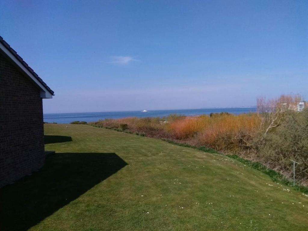 9 Brambles Farm Bungalows, Freshwater (updated prices 2026)