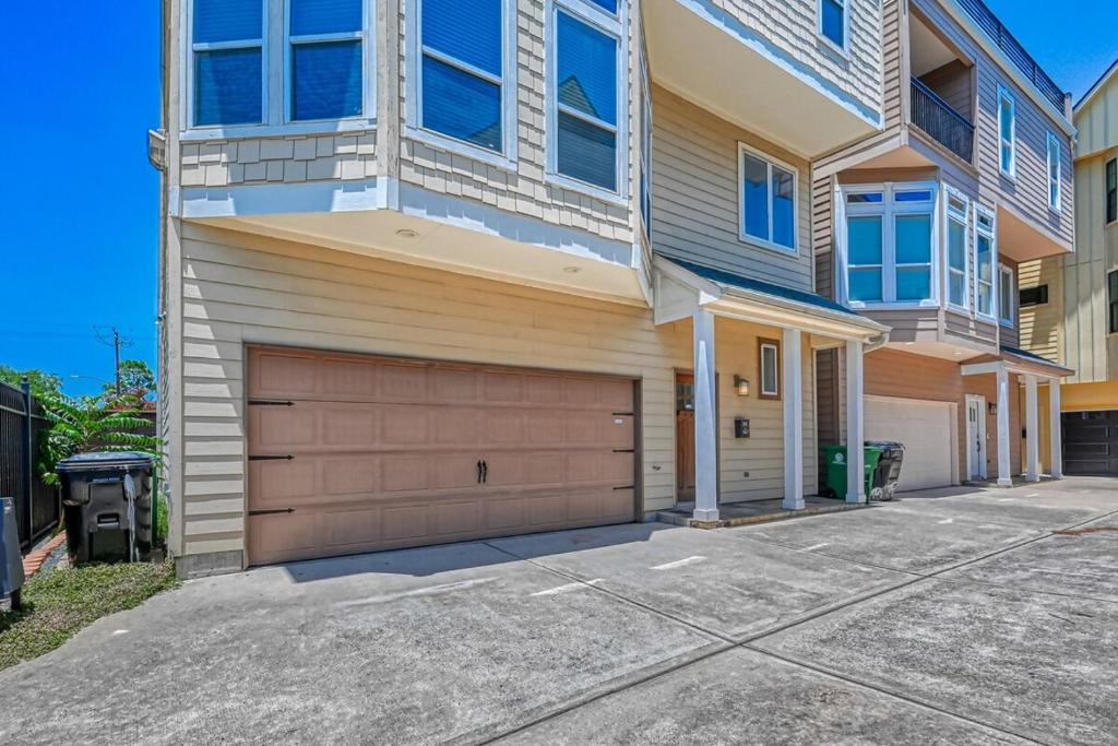 Enid House, Houston (updated prices 2025)