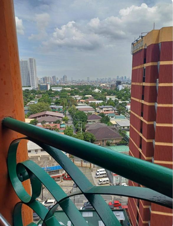 Citadel Inn Makati 1512 Fully-furnished unit for Staycation, Manila ...