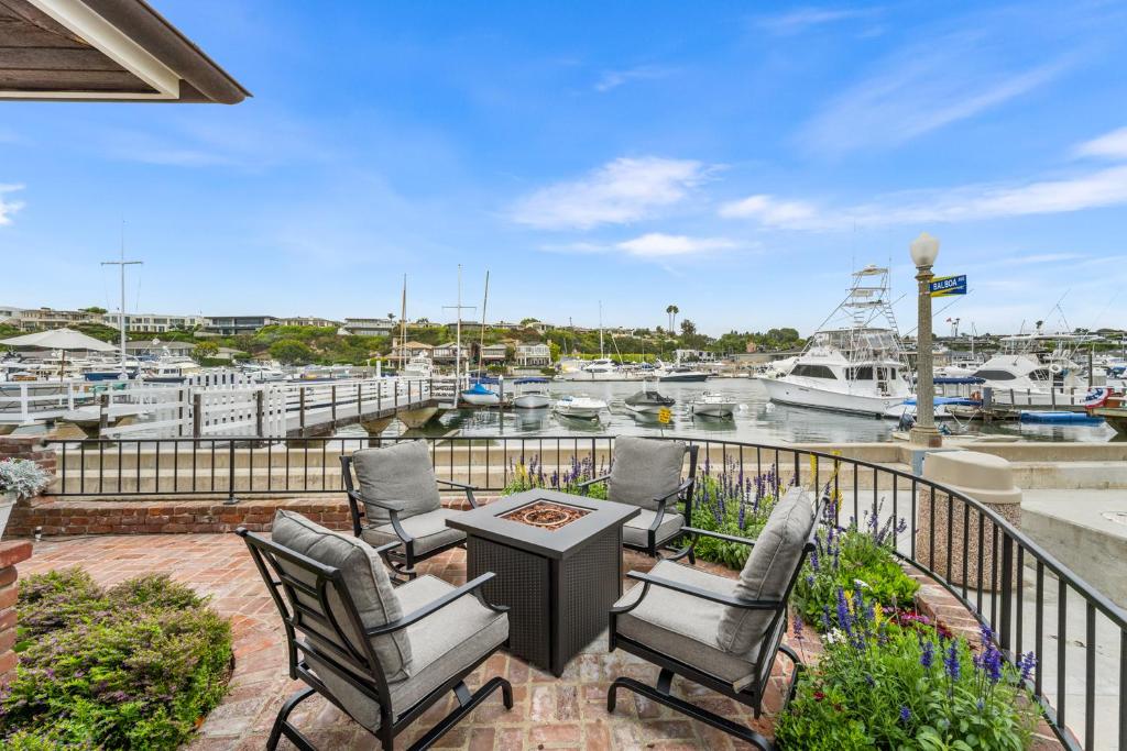 301 E Bayfront, Newport Beach (updated prices 2025)