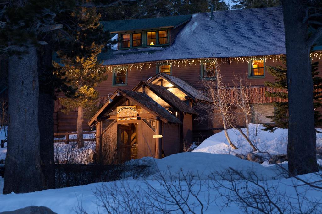 Tamarack Lodge, Mammoth Lakes (updated prices 2025)