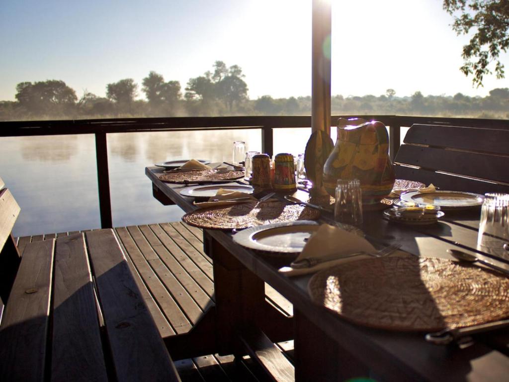 Ndhovu Safari Lodge, Mahango (updated prices 2025)
