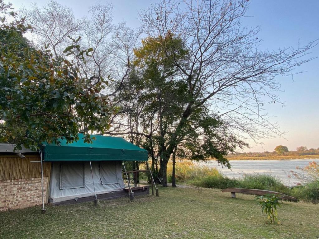 Ndhovu Safari Lodge, Mahango (updated prices 2025)
