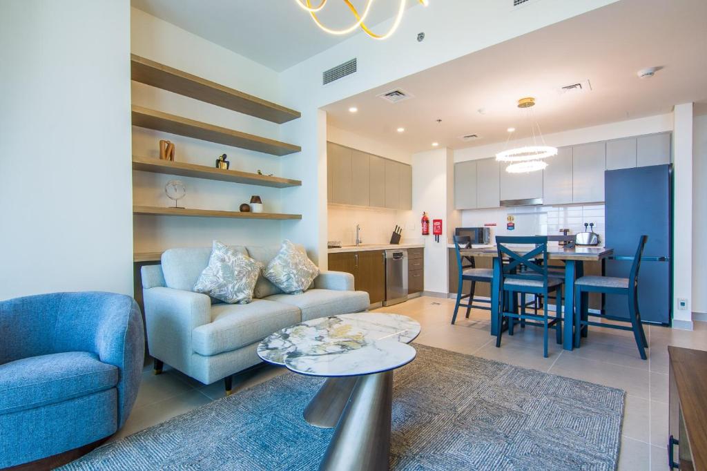 Forte, Downtown- Elegant 1-BR, Dubai (updated prices 2025)