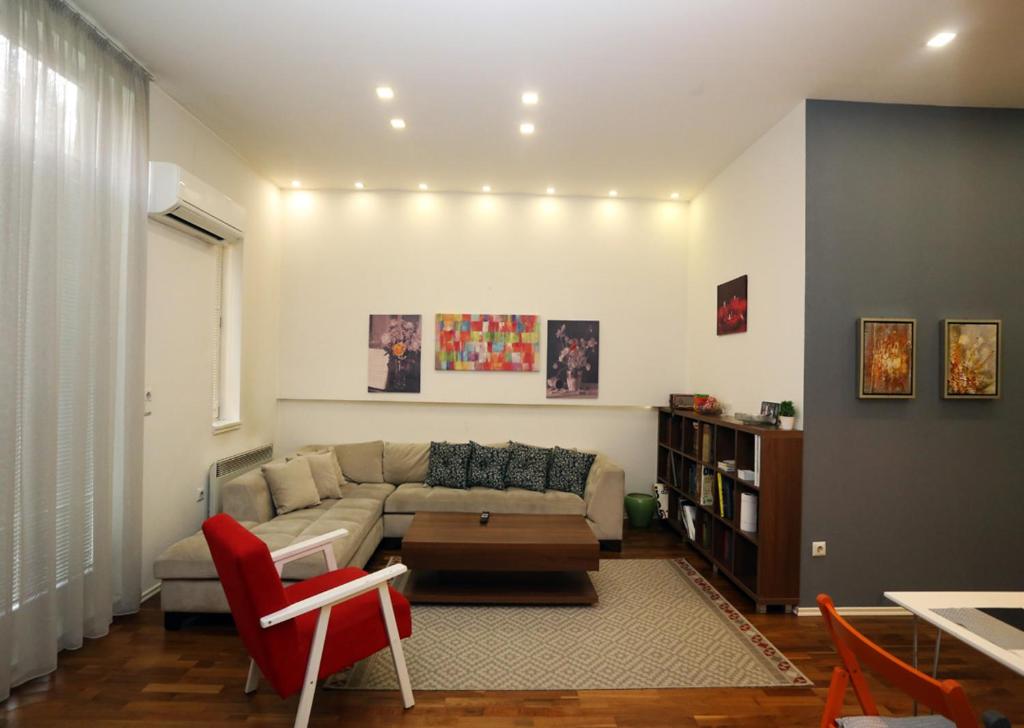 DANIS HoME, Sarajevo (precios actualizados 2025)