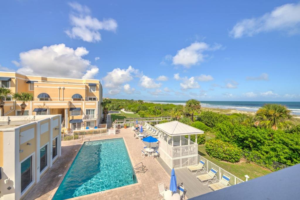 Oceanfront Royal Mansions! Paradise Awaits!, Cape Canaveral (updated ...