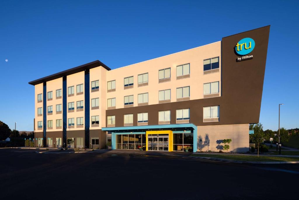 Tru By Hilton Yakima Airport, Yakima (updated prices 2026)