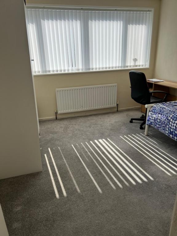 Share House, Runcorn (updated prices 2025)