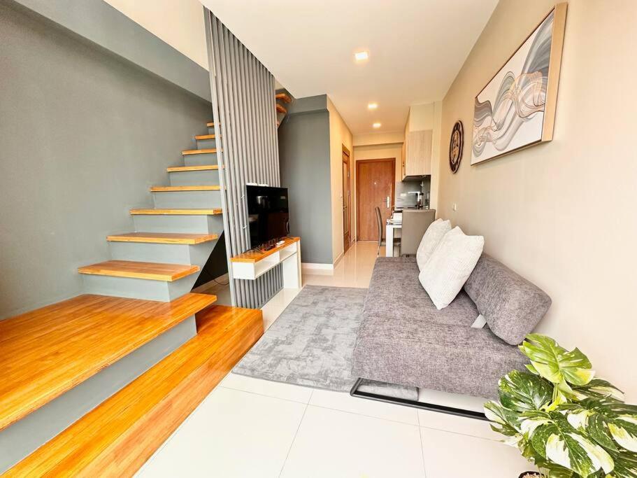 LUXE LOFT unit in Laguna Beach Resort 2, Jomtien Beach (updated prices ...