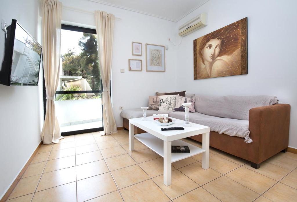 Lovely Cosy Apartment In Papagos, Athens (updated prices 2026)
