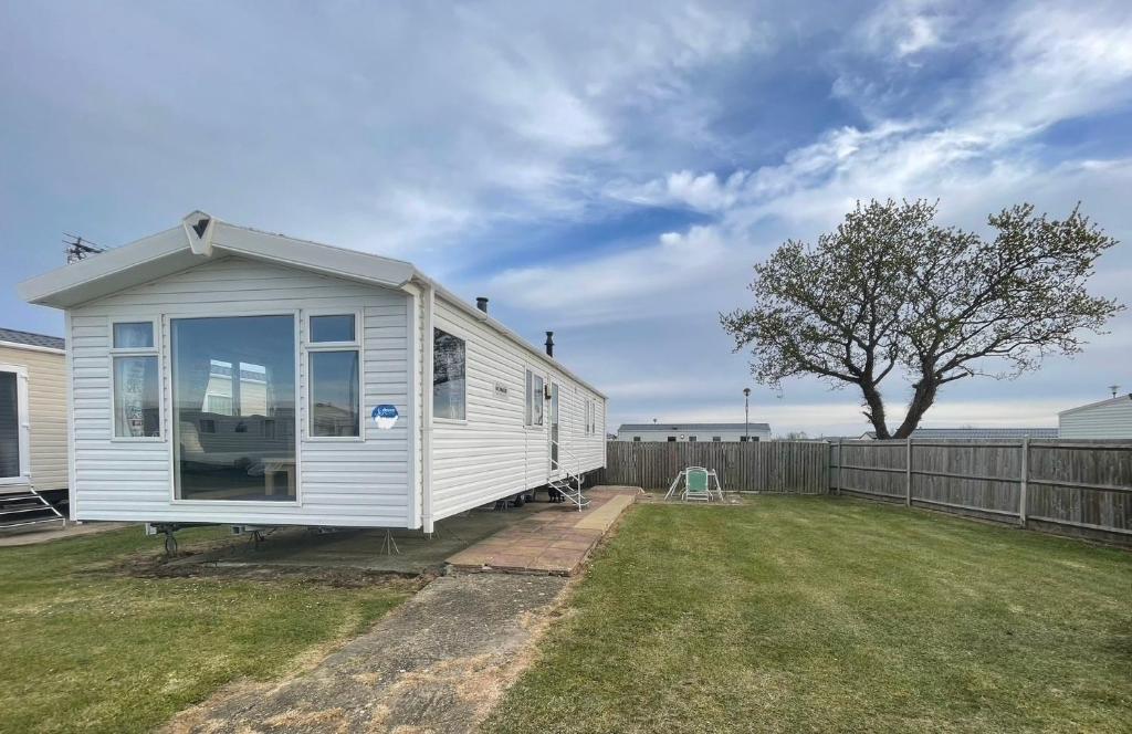 Avonmore, Church Farm, Pagham (aktualisierte Preise für 2025)