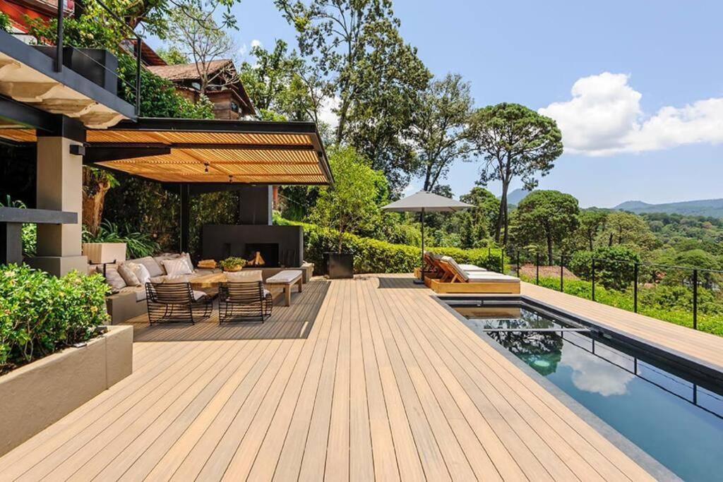 Casa Sol In Avándaro with jacuzzi and lake view, Valle de Bravo ...