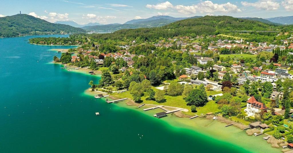 Haus Andrea - Die goldenen Siebziger, Krumpendorf am Wörthersee ...