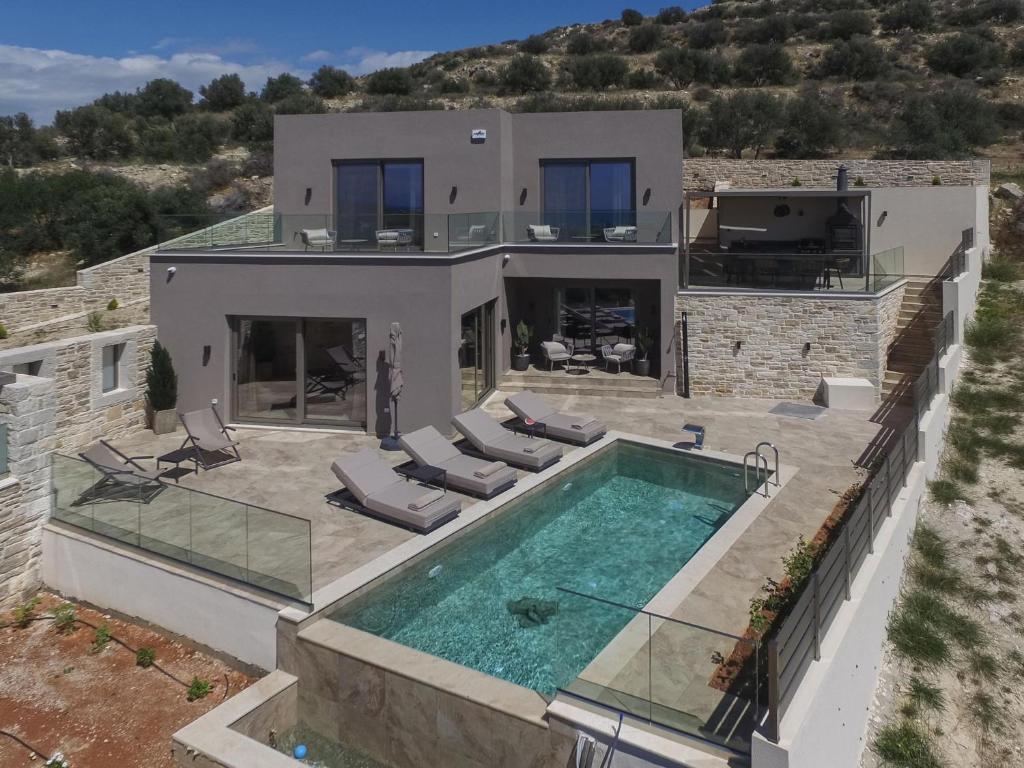 Villas Paradise, Kalamaki Heraklion (updated prices 2025)