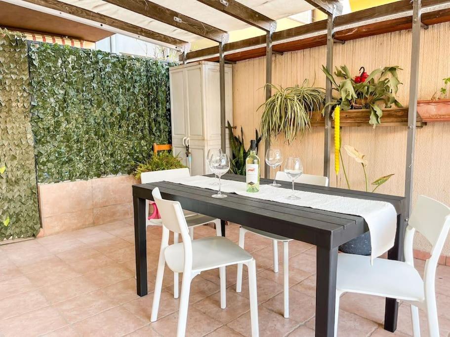 5 minuti dal mare e Parco naturale- casa moderna con veranda, Quartu ...