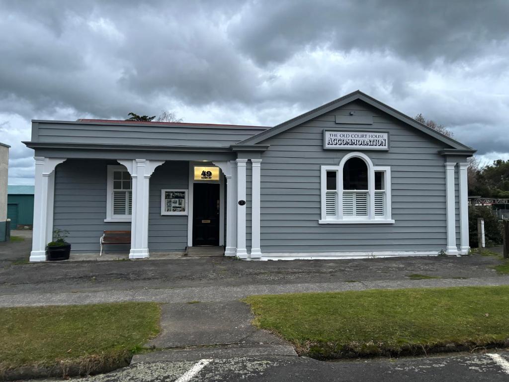 Te Aroha courthouse, Te Aroha (updated prices 2026)