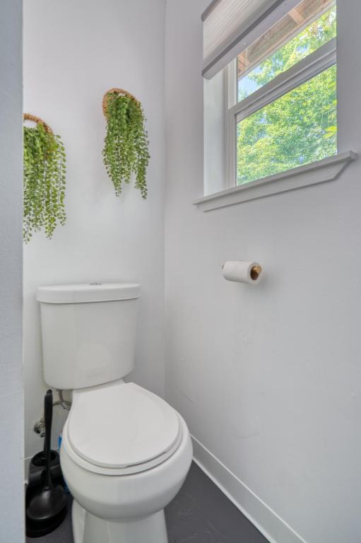 Stay Portland - Forest Studio Oasis - Mile from Multnomah Village ...
