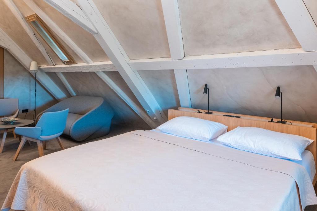 Granarium, Ilok (updated prices 2025)