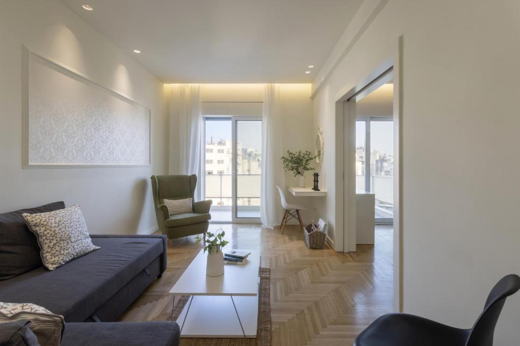 Charming 7th-Floor Apartment with Acropolis view, Athens (updated prices 2025)
