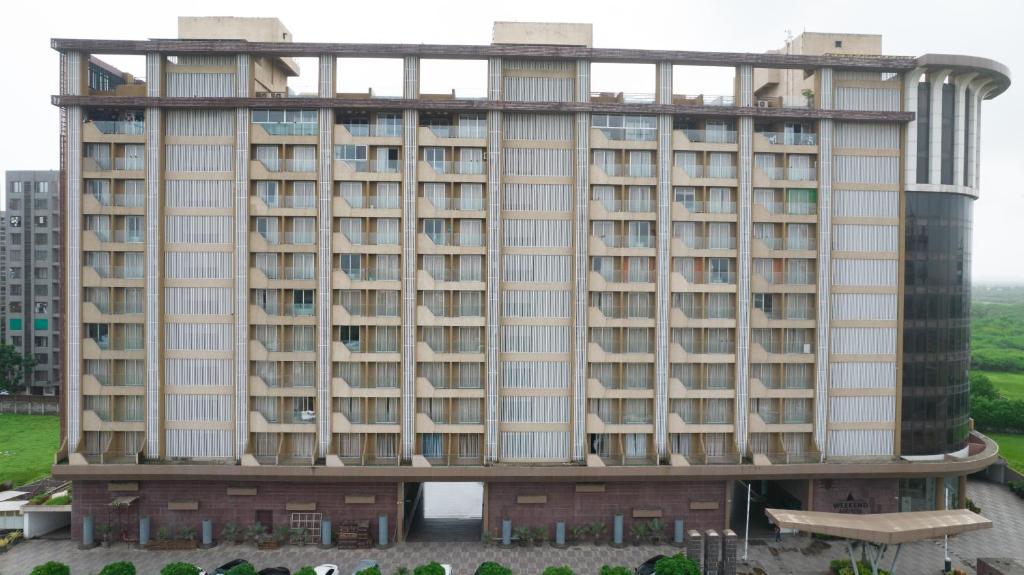 Weekend Stays, Surat (updated prices 2025)