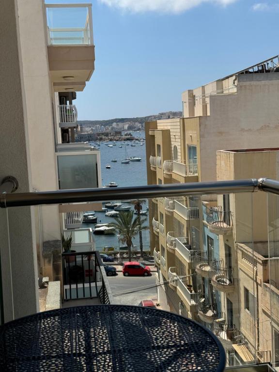 FL12, St Paul's Bay (updated prices 2025)