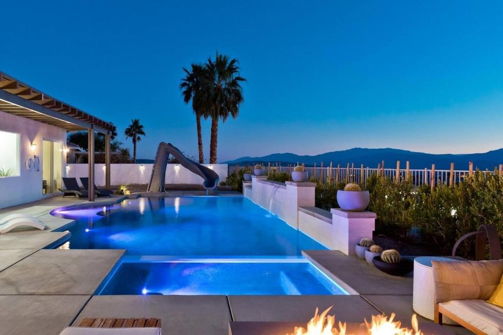 Ridge Overlook | Stunning Mountain Views, Desert Hot Springs (updated ...