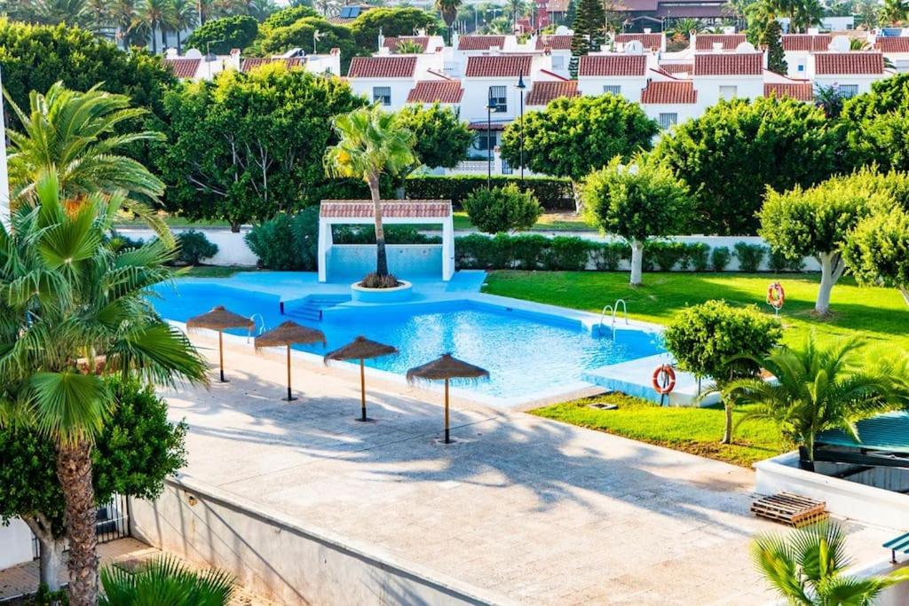 -Jardines del Mar- Relájate a 6 minutos de la playa, Roquetas de Mar ...