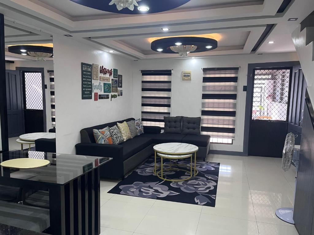 D Chambers Townhouse in Deca-Clark Residences, Angeles (updated prices ...