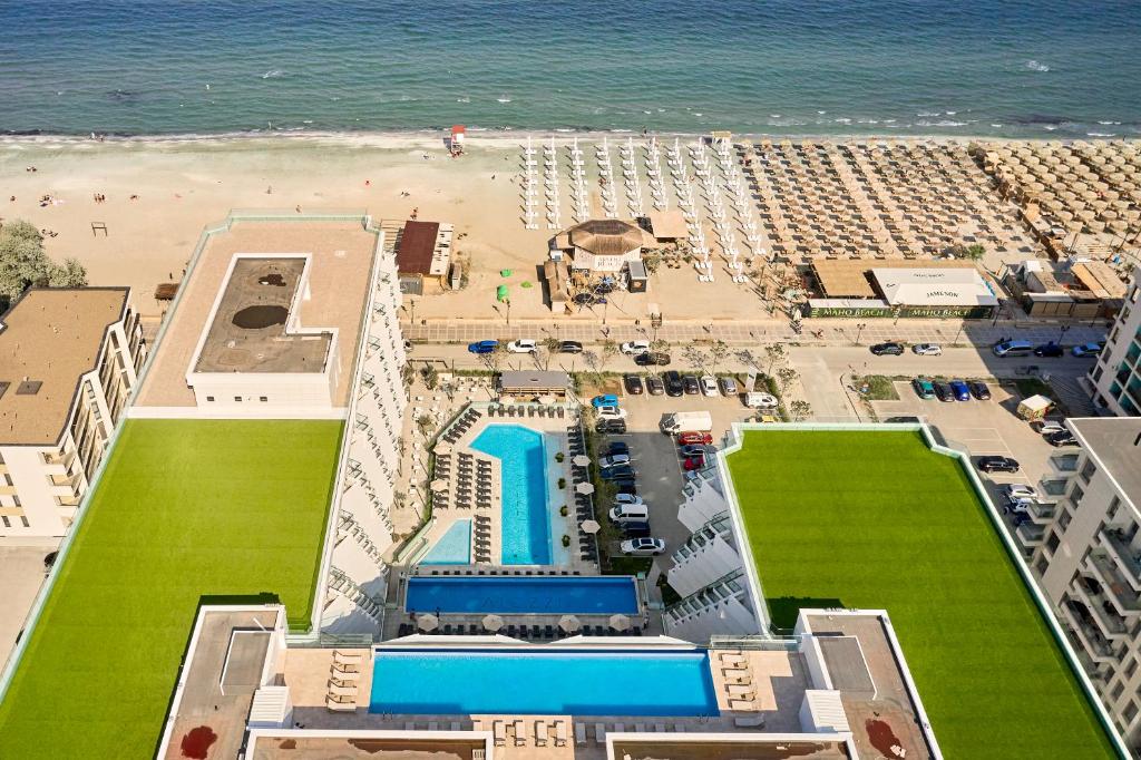 Chill Side - Infinity Pool & Spa Resort, Mamaia Nord – Navodari (harga ...