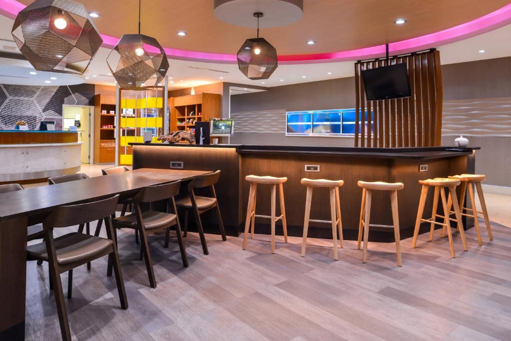 SpringHill Suites Temecula Valley Wine Country, Temecula (updated ...